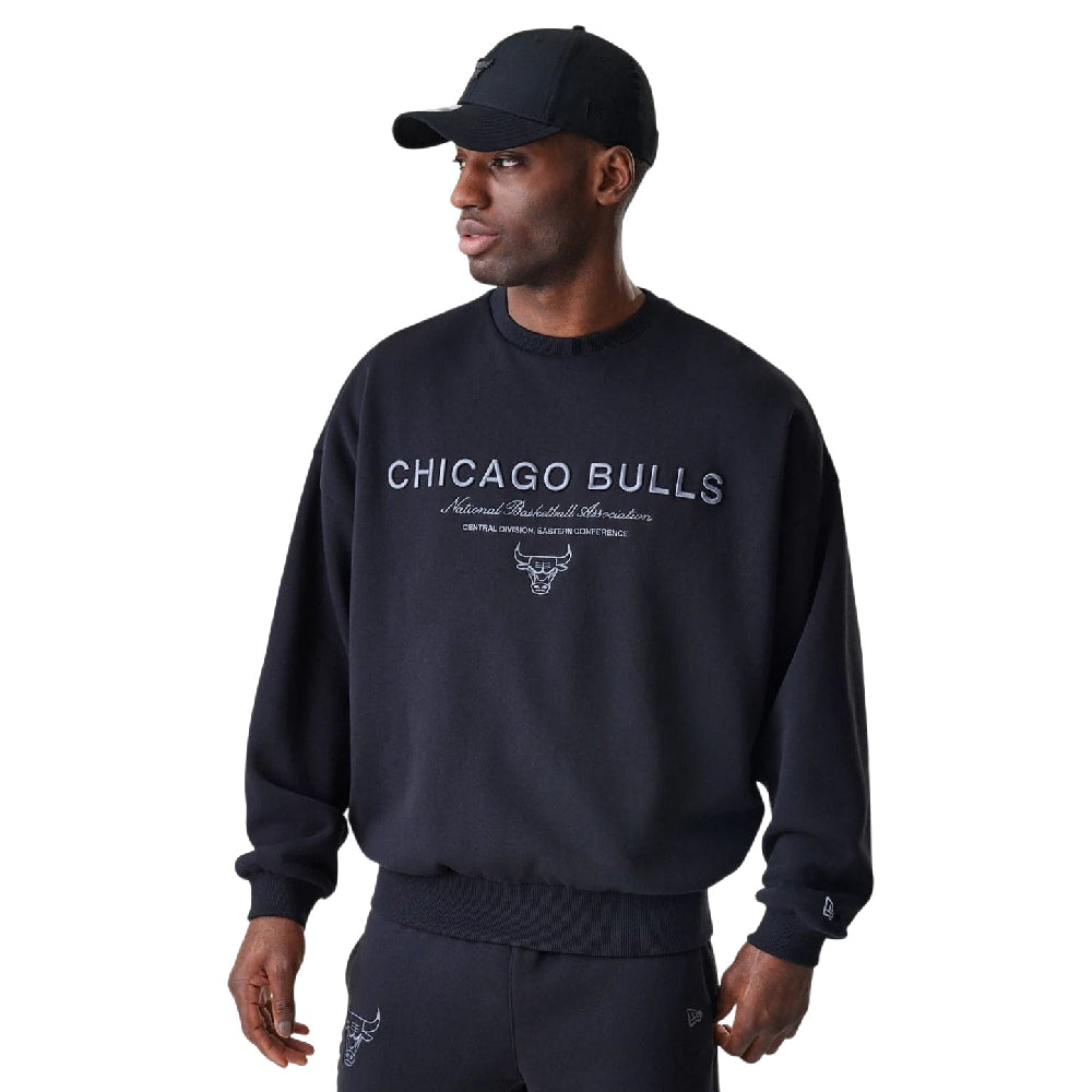 Chicago Bulls NBA Linear Black Crew Neck Sweater - Urban Jungle